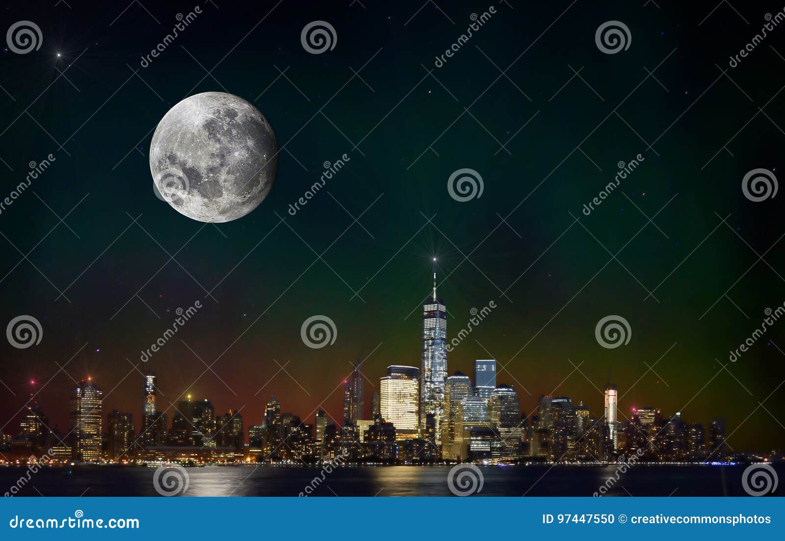 Full Moon New York Picture. Image: 97447550
