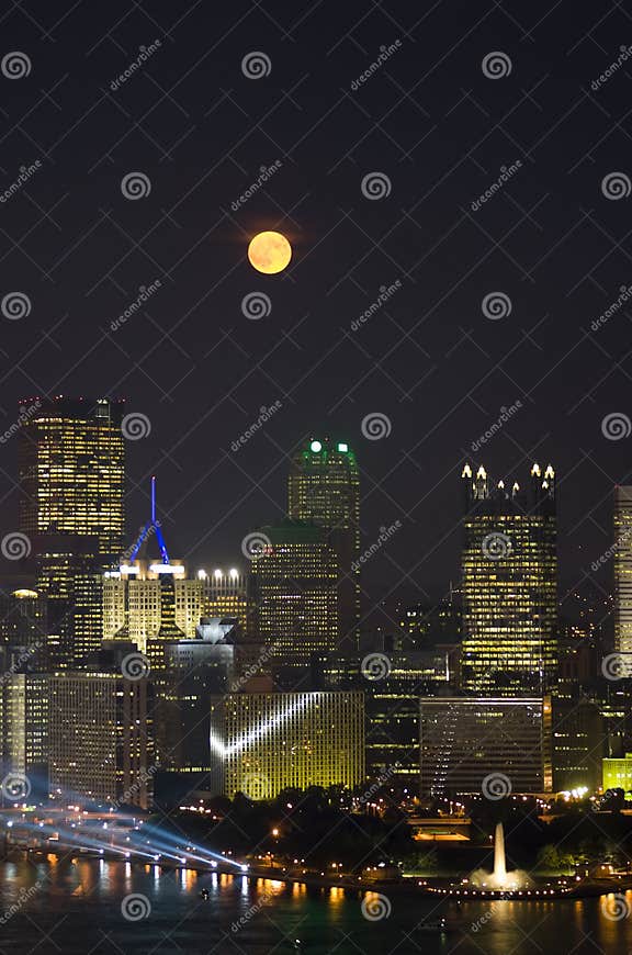 Full Moon Over Downtown Building Stock Photo - Image of illuminate ...