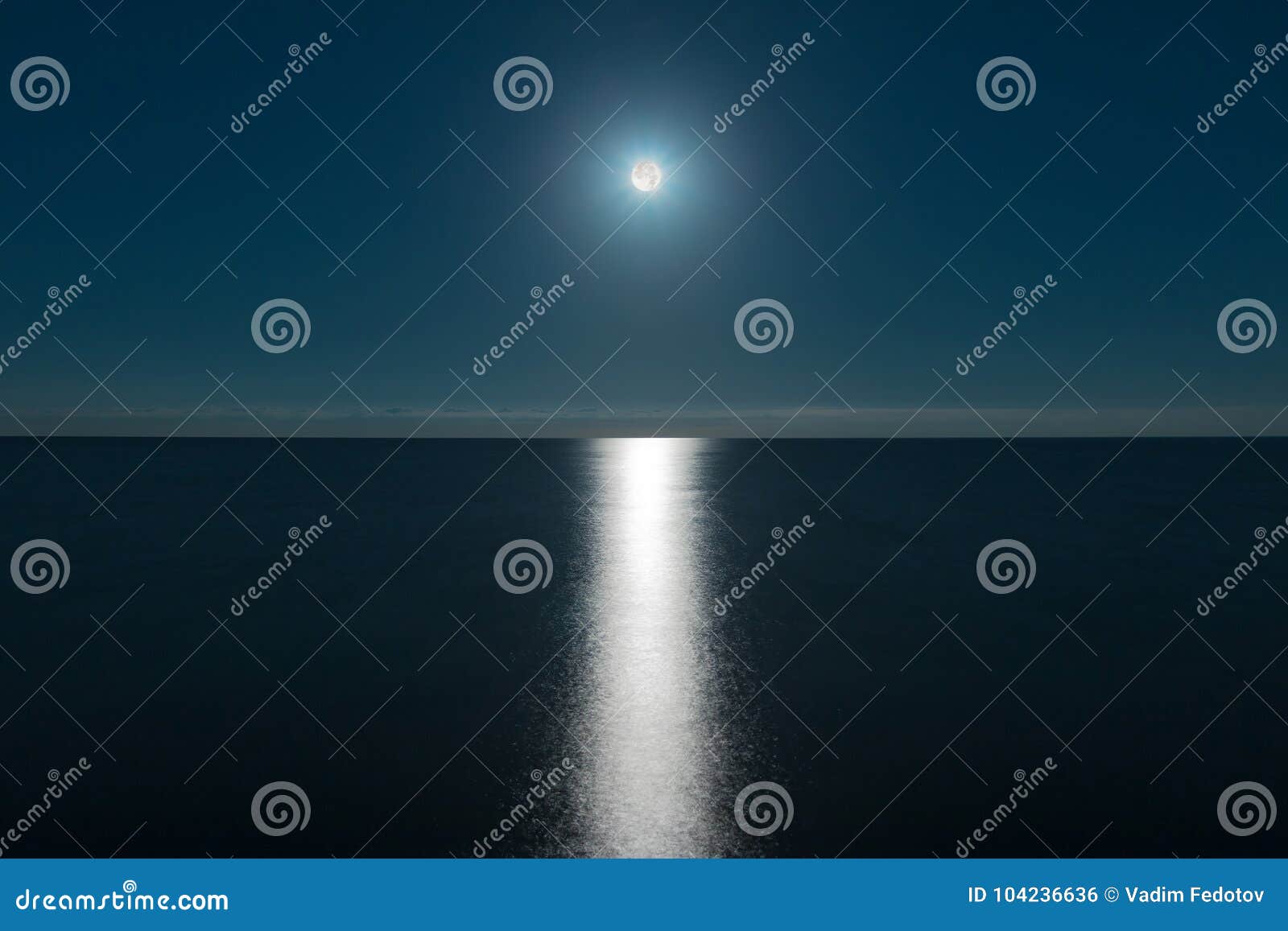 Full moon over sea stock photo. Image of midnight, atmosphere - 104236636