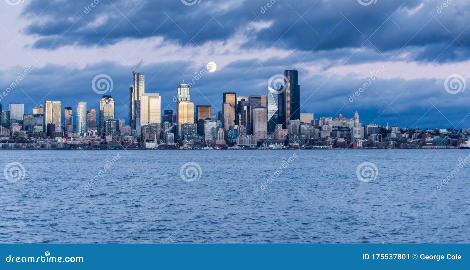 Full Moon Over Seattle 6 stock image. Image of clouds - 175537801