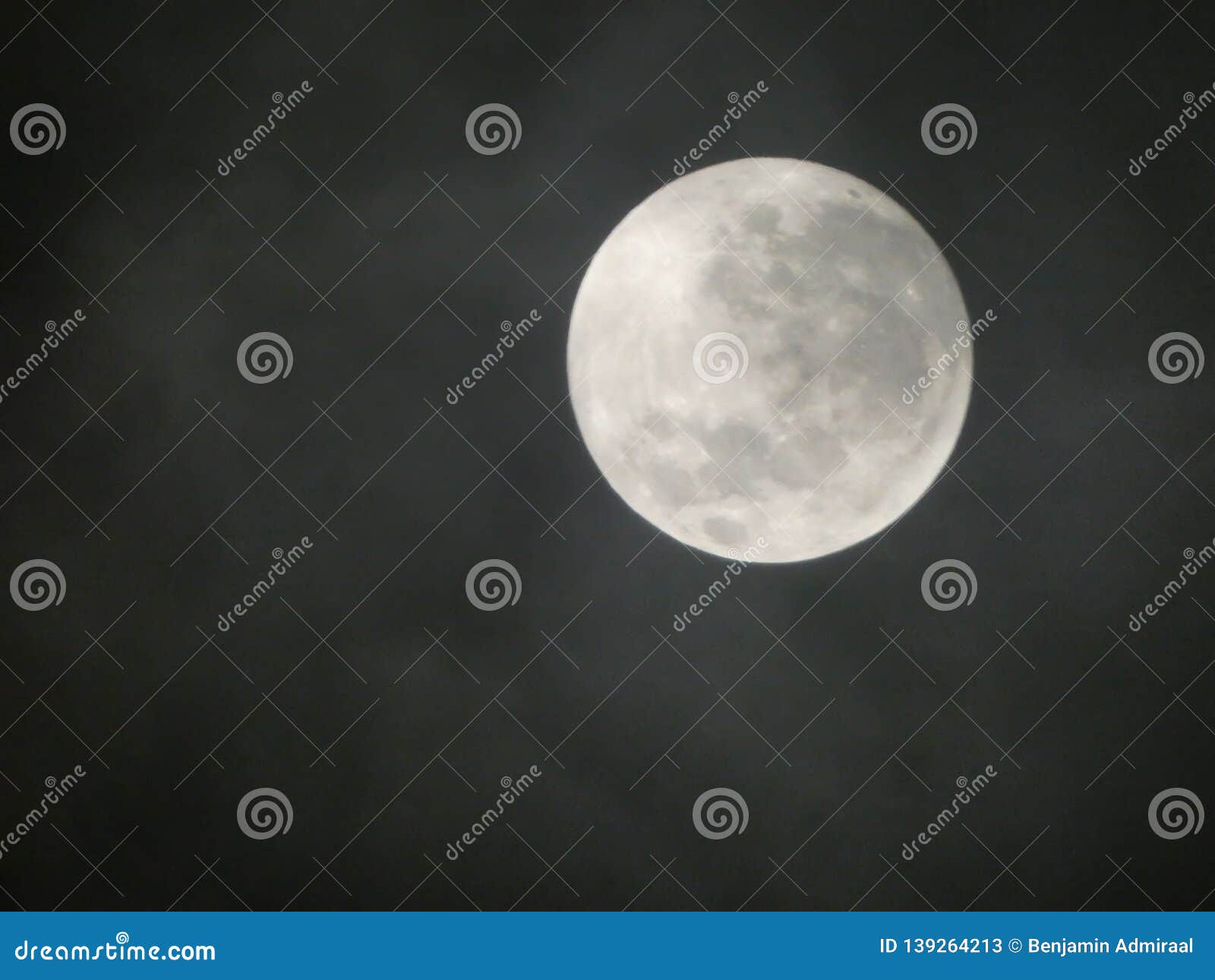 Full moon trough the mist stock image. Image of night - 139264213