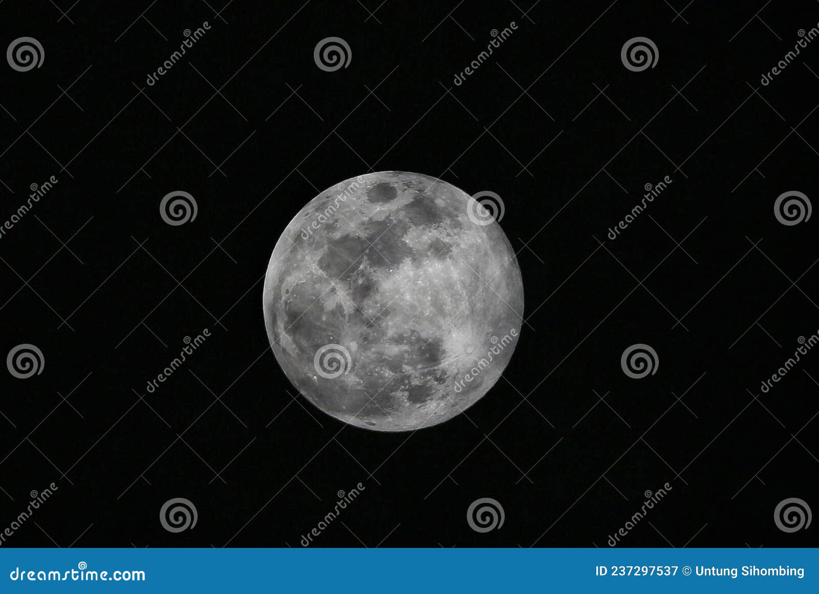 Full moon view from earth stock image. Image of galaxy - 237297537