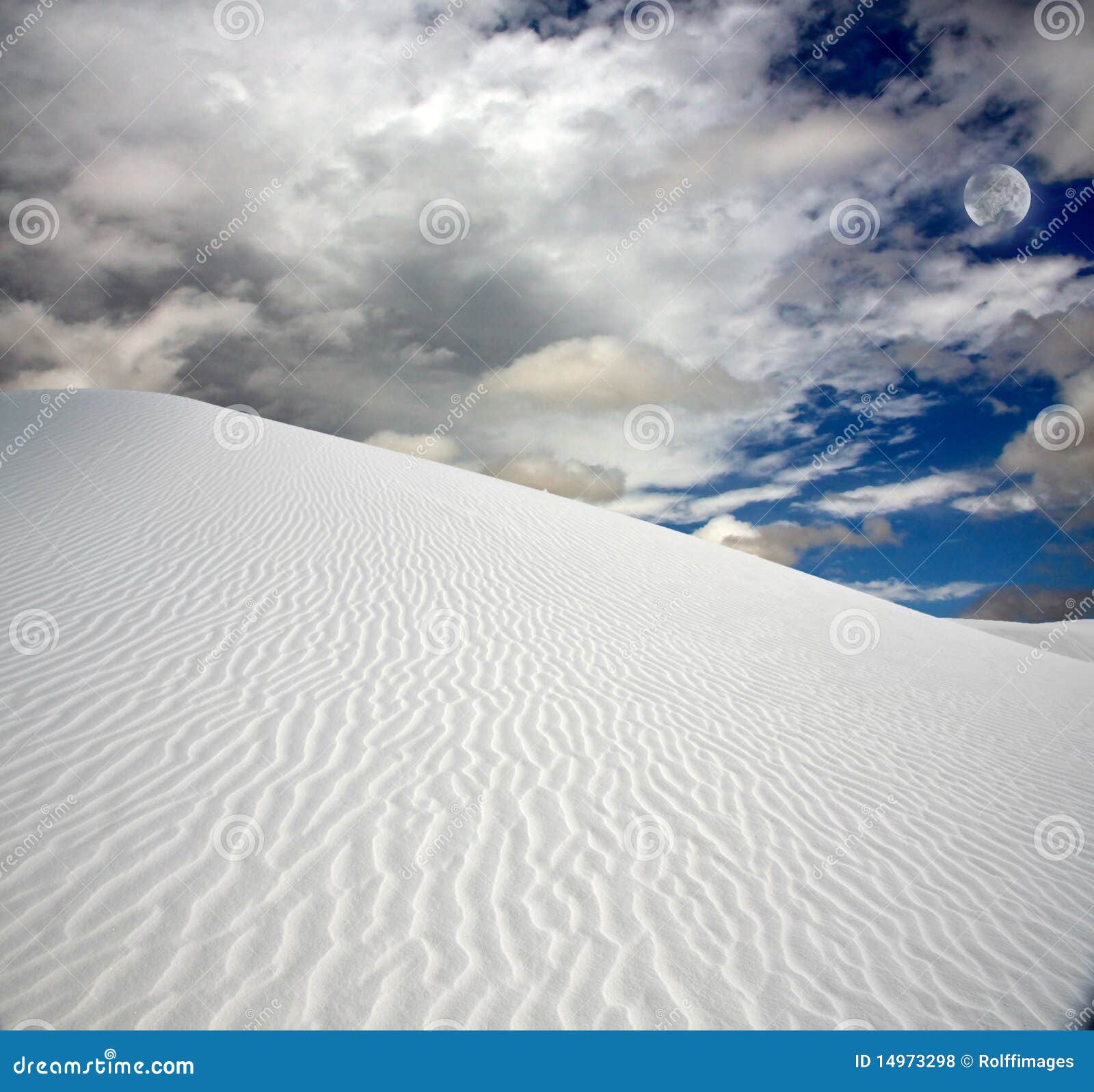 Full moon at White Sands stock photo. Image of cloudscape - 14973298