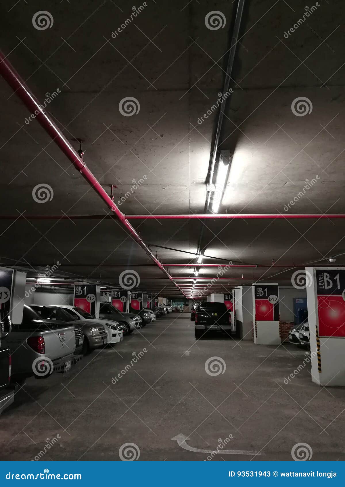 Full parking. editorial stock photo. Image of architecture - 93531943