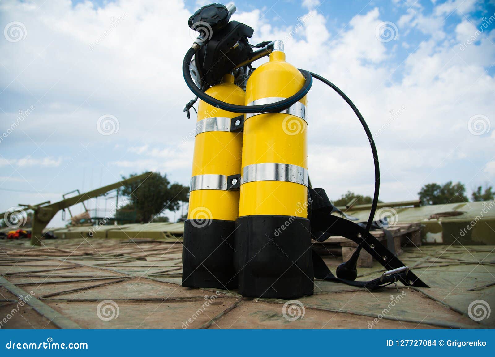 Full Set of Scuba Diving Equipment Stock Photo - Image of underwater ...