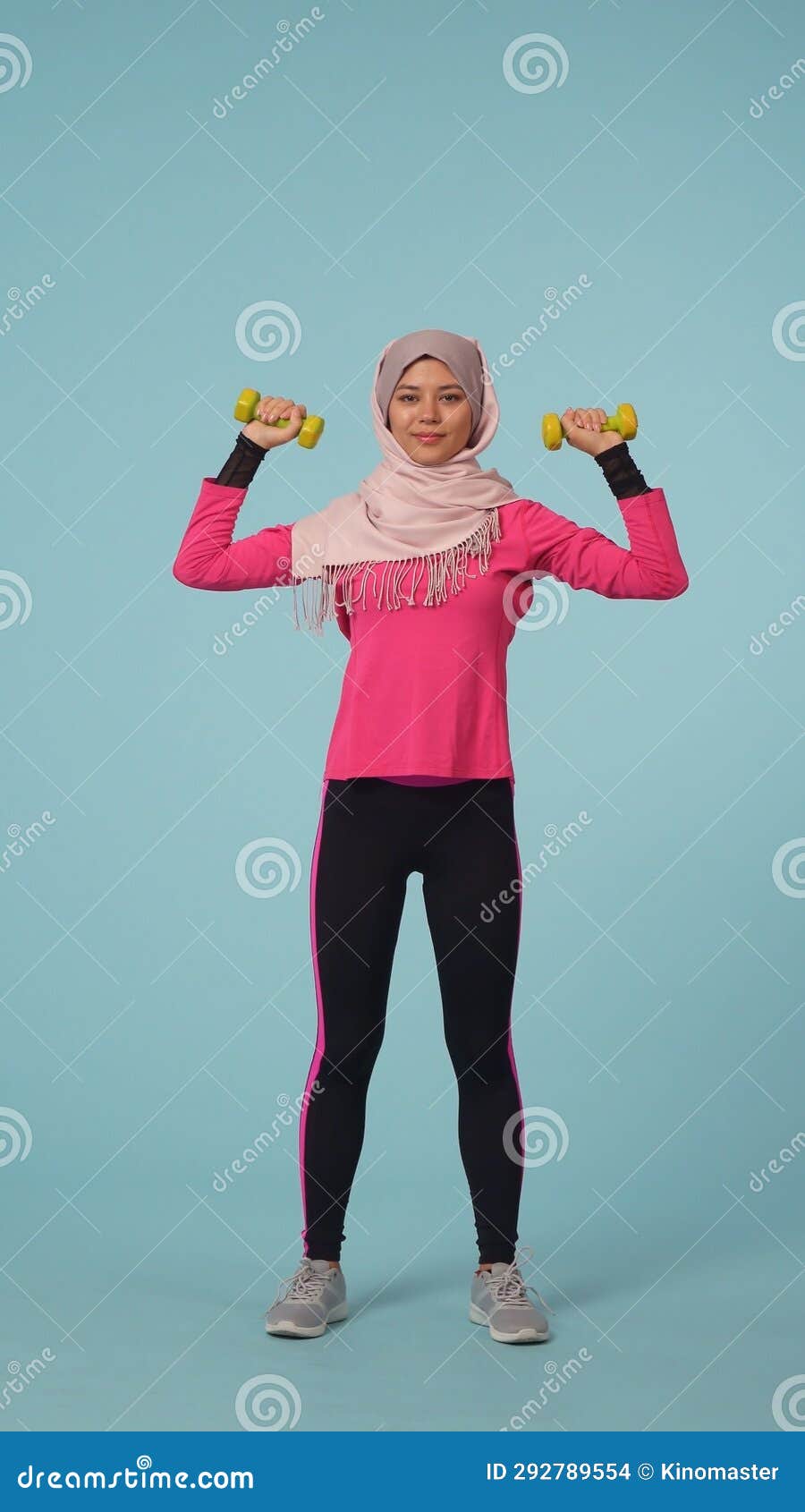 Full-sized Isolated Photo Capturing an Attractive Young Woman Wearing a ... Full-sized Isolated Photo Capturing an Attractive Young Woman Wearing a ...