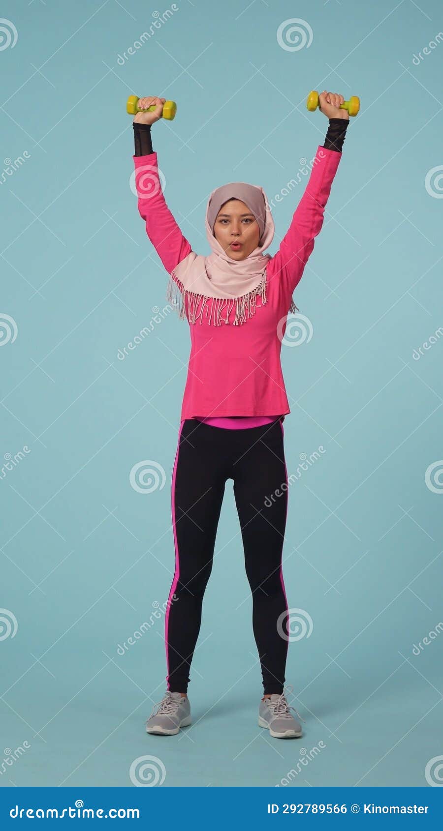 Full-sized Isolated Photo Capturing an Attractive Young Woman Wearing a ... Full-sized Isolated Photo Capturing an Attractive Young Woman Wearing a ...