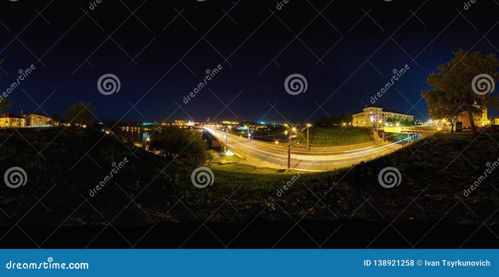 Full Spherical 360 by 180 Degrees Seamless Panorama in Equirectangular ...