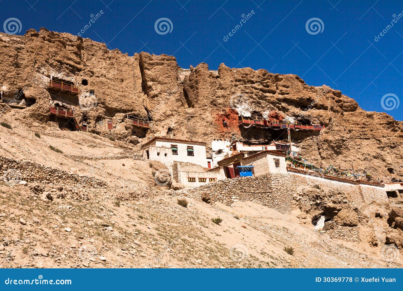 Full View of Gu Pu Er Temple Stock Photo - Image of gupuer, tibet: 30369778