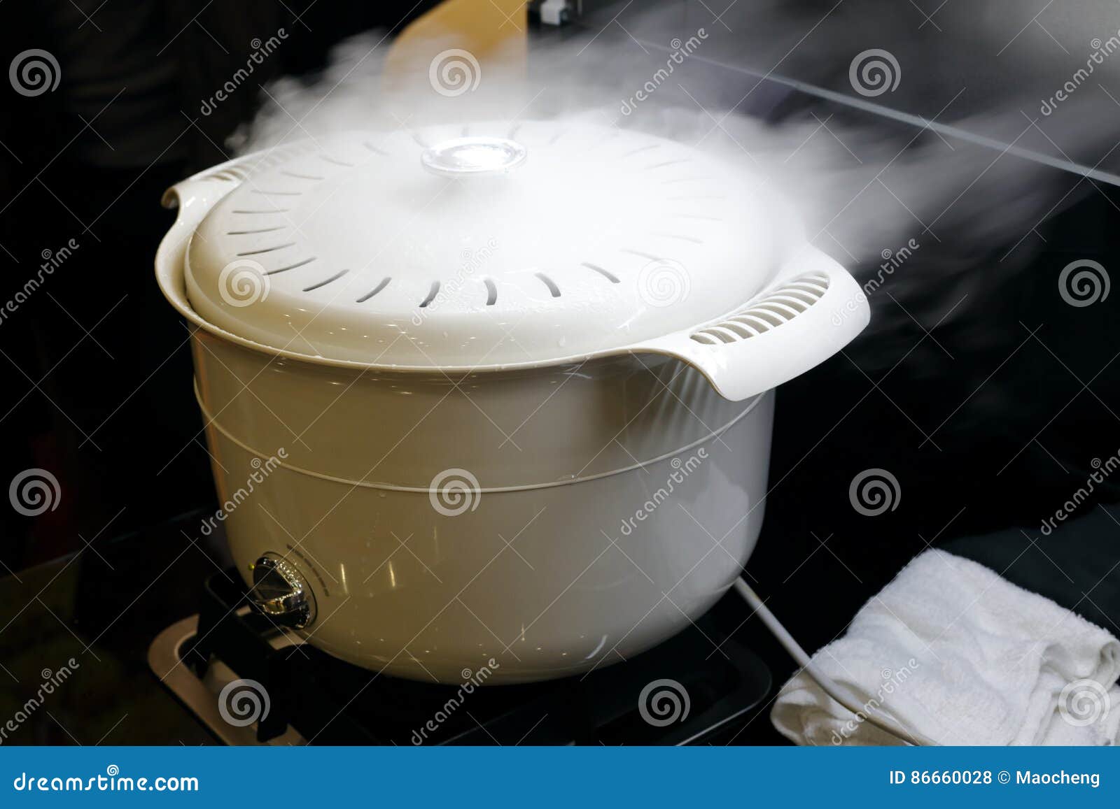 Fully Automatic White Rice Cooker Stock Photo - Image of home ...