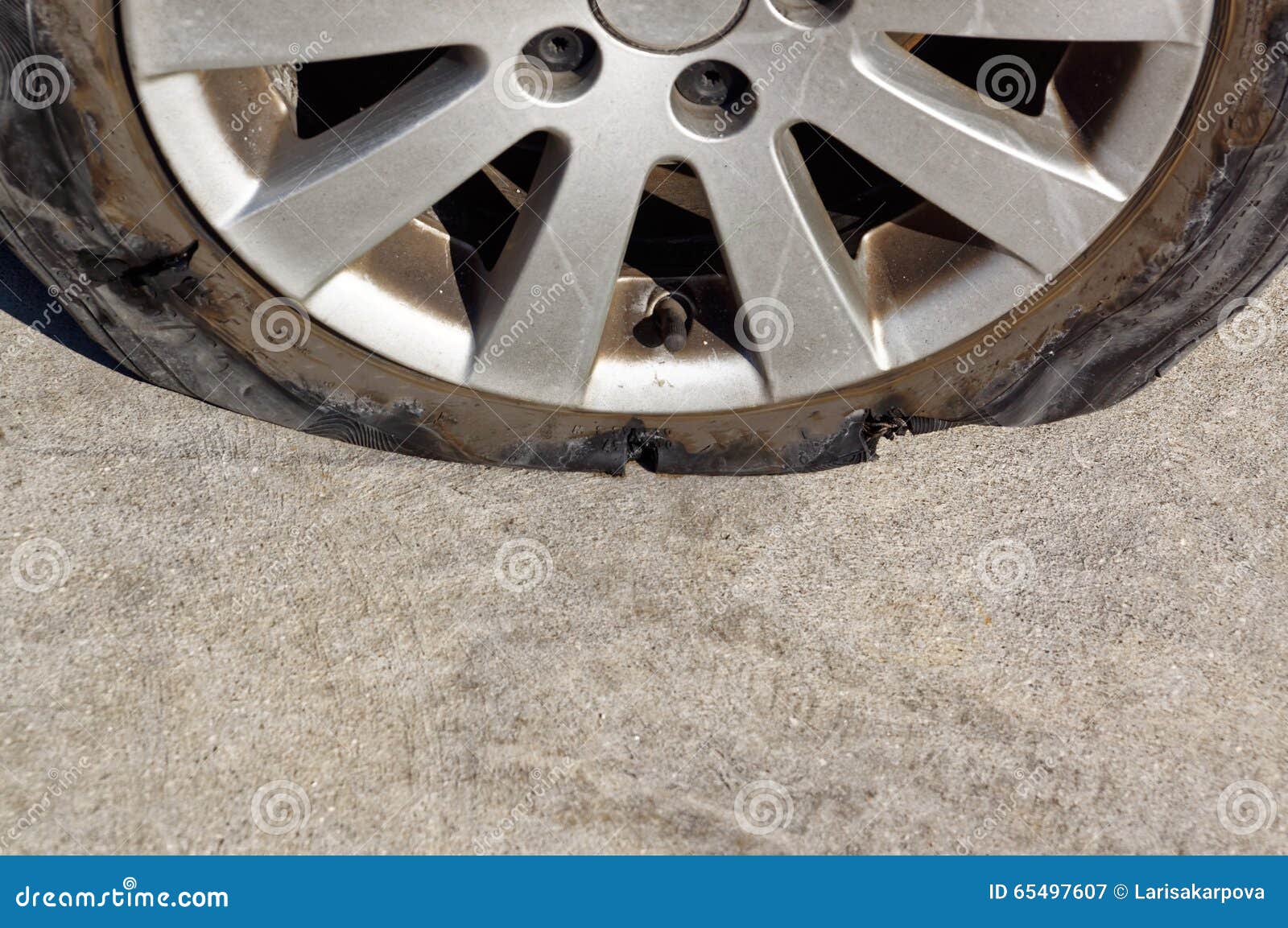 Fully Broken Wheel after Puncture. Stock Image - Image of accident ...