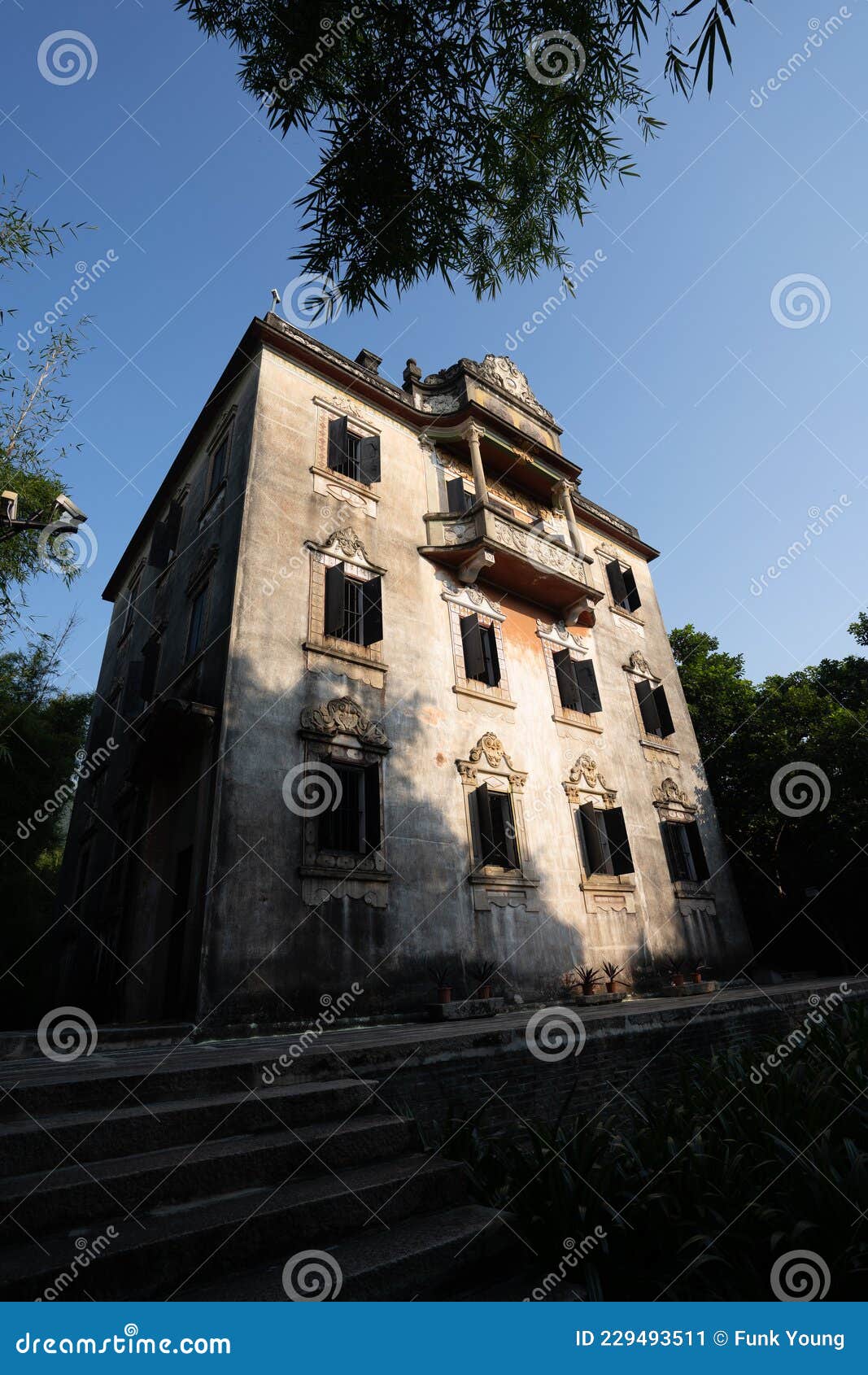 A fully defensive Castle stock image. Image of castle - 229493511