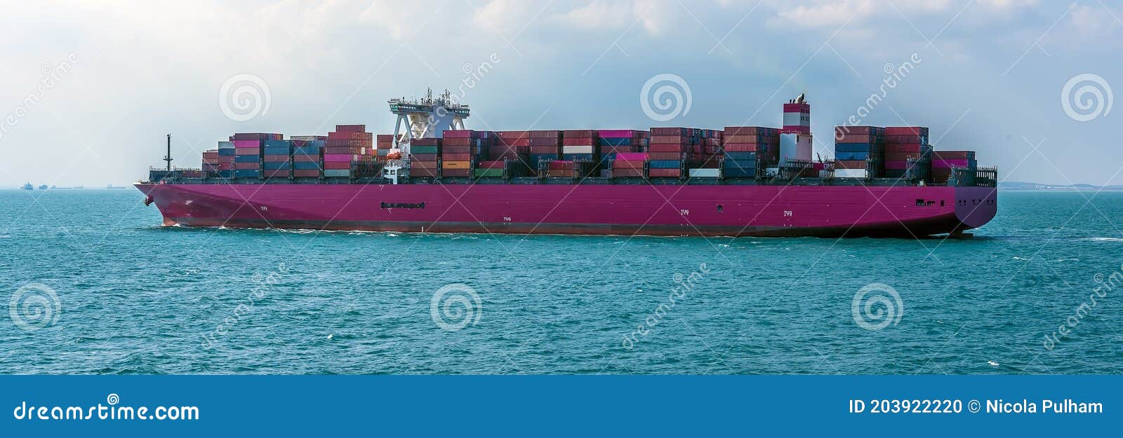 A Fully Laden Container Ship Approaching Singapore Stock Photo - Image ...