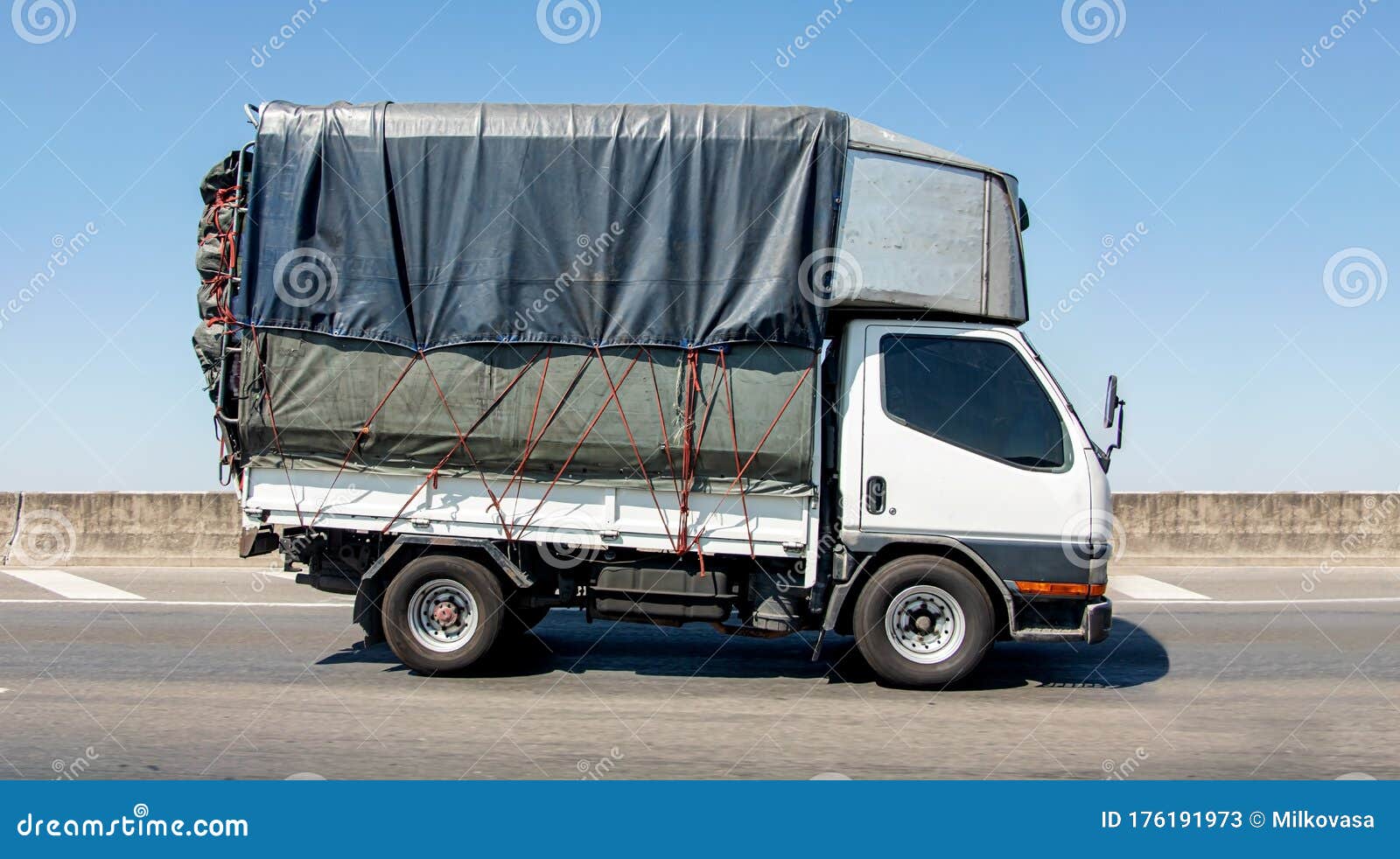 A Loaded Lorry is Ride on the Highway Stock Image - Image of tall, load ...