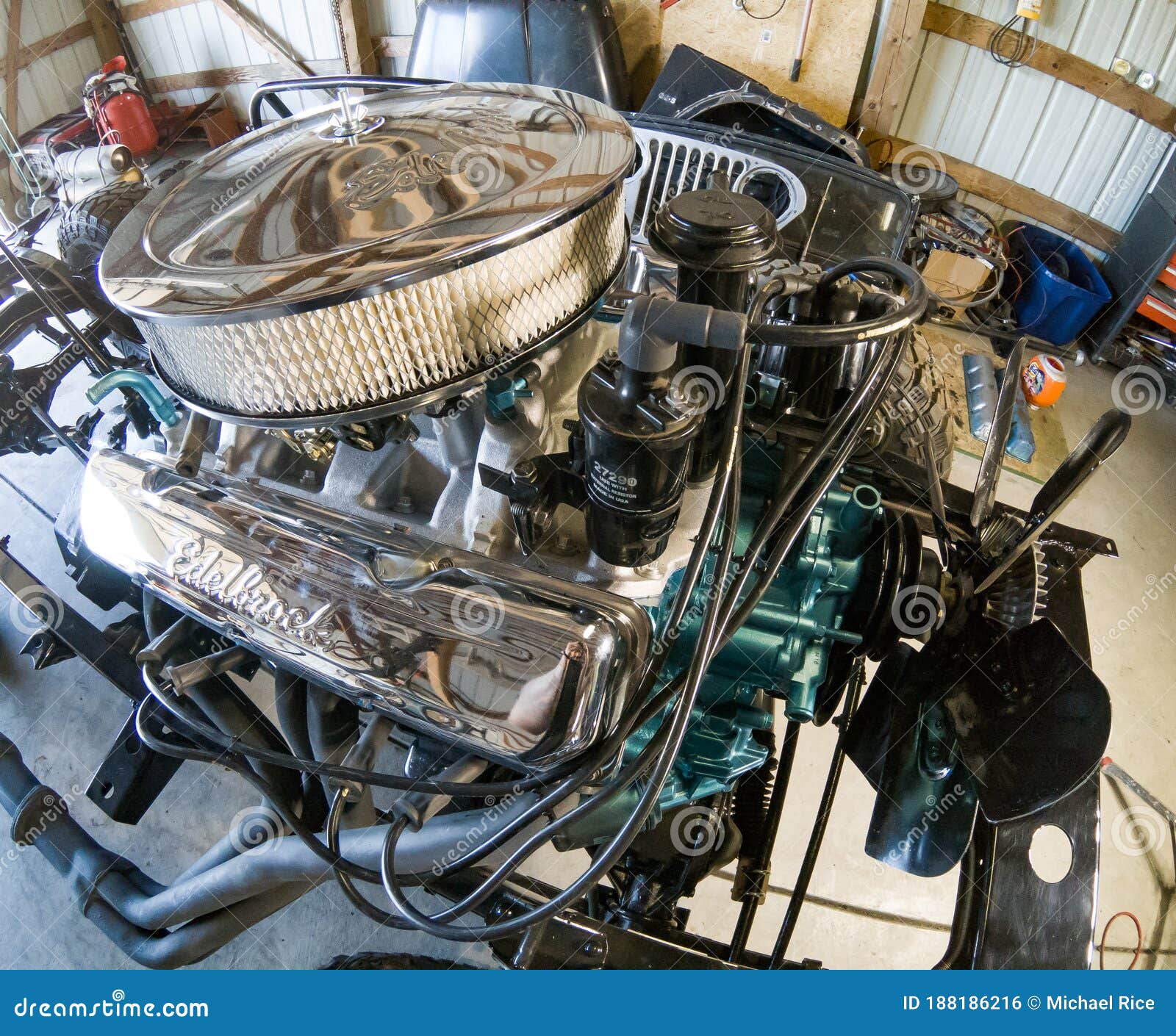 Fully Restored V8 Engine on Chassis Editorial Photo - Image of body ...