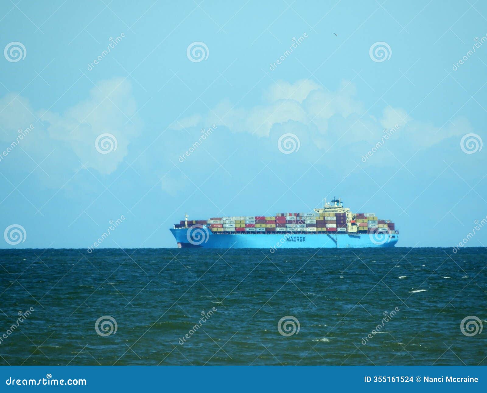 Fully Stocked Cargo Ship Arriving into the Port of Virgina Editorial ...