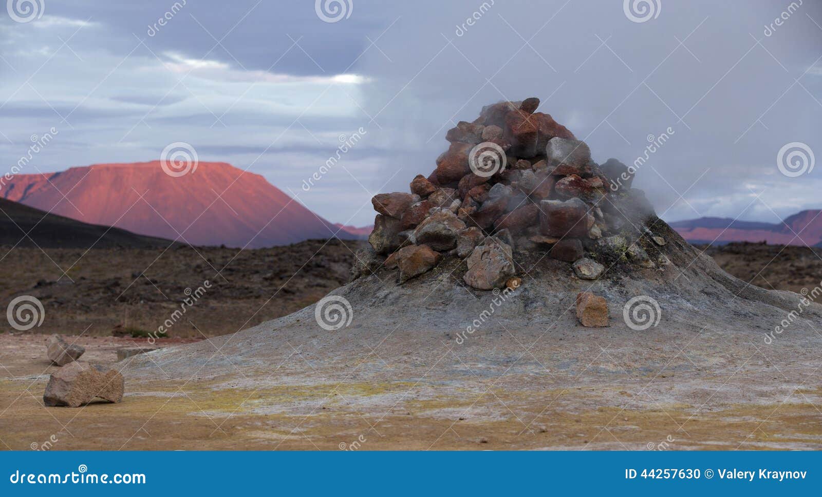 Fumarol in Iceland stock photo. Image of sulphur, boiling - 44257630
