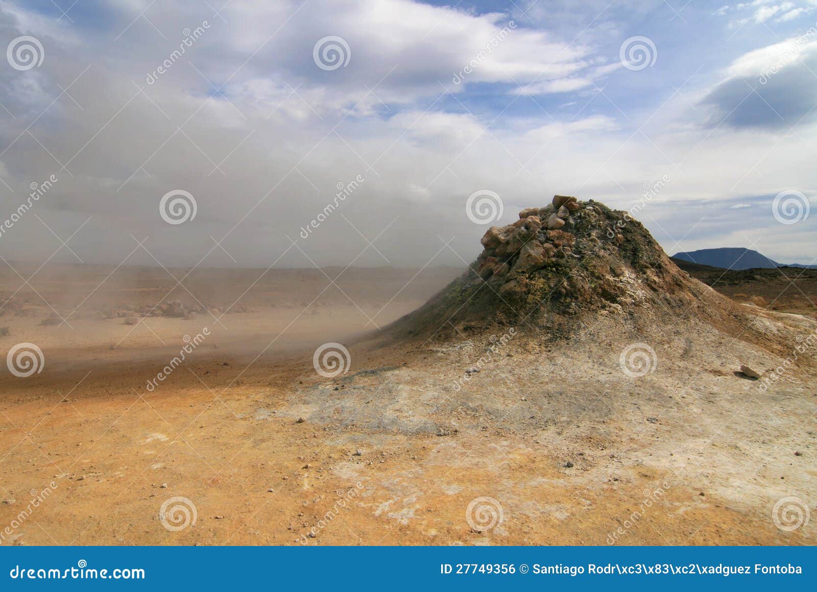 Fumarola de Hverarond foto de archivo. Imagen de carbono - 27749356