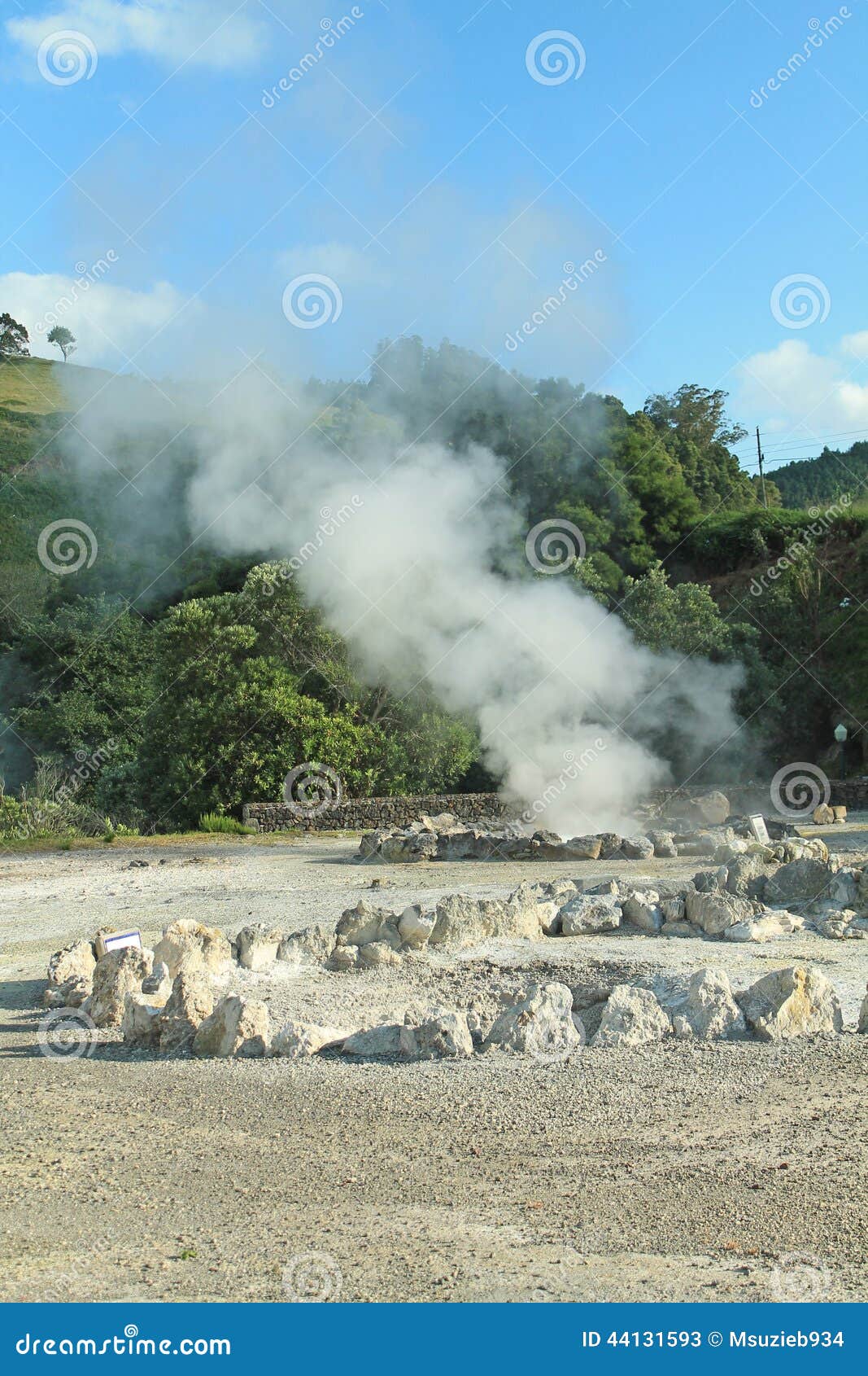 Fumarole stockbild. Bild von archipel, gefahr, fumarole - 44131593