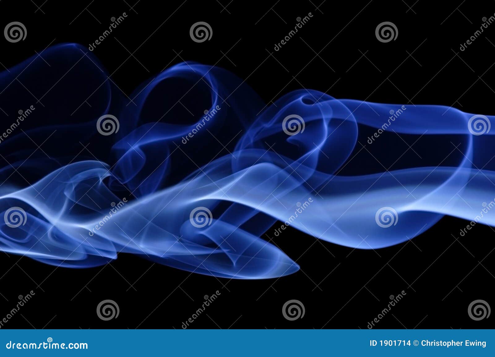 Fumo blu 5 fotografia stock. Immagine di transizione, figura - 1901714
