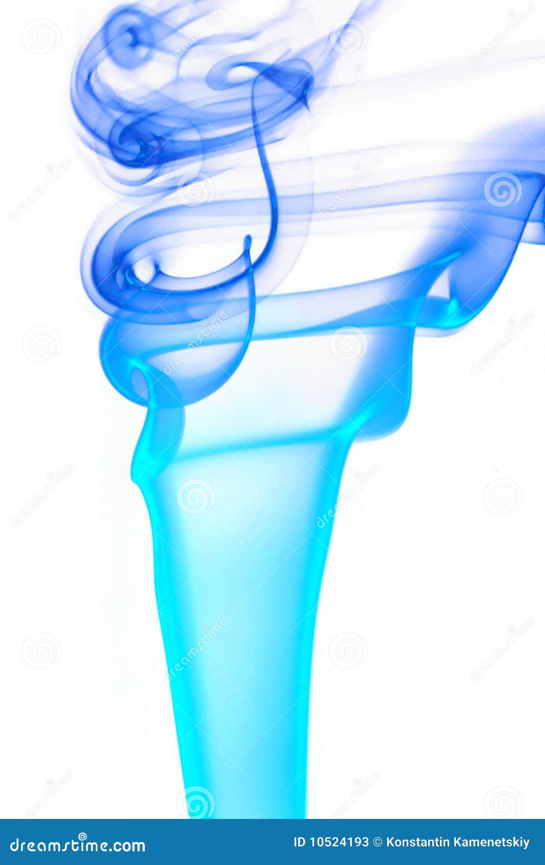 Fumo blu su bianco. immagine stock. Immagine di particella - 10524193