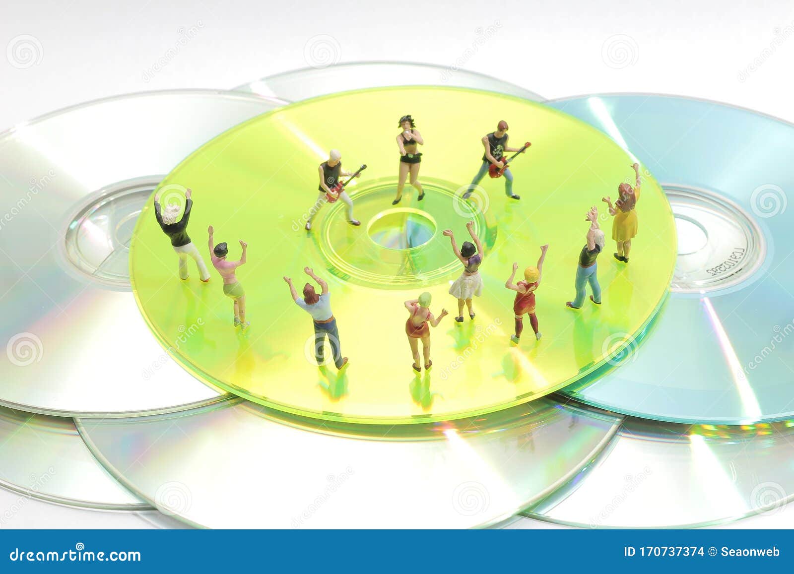 A Fun of Dance Figure on the Disk Stock Photo - Image of hiker, figure ...