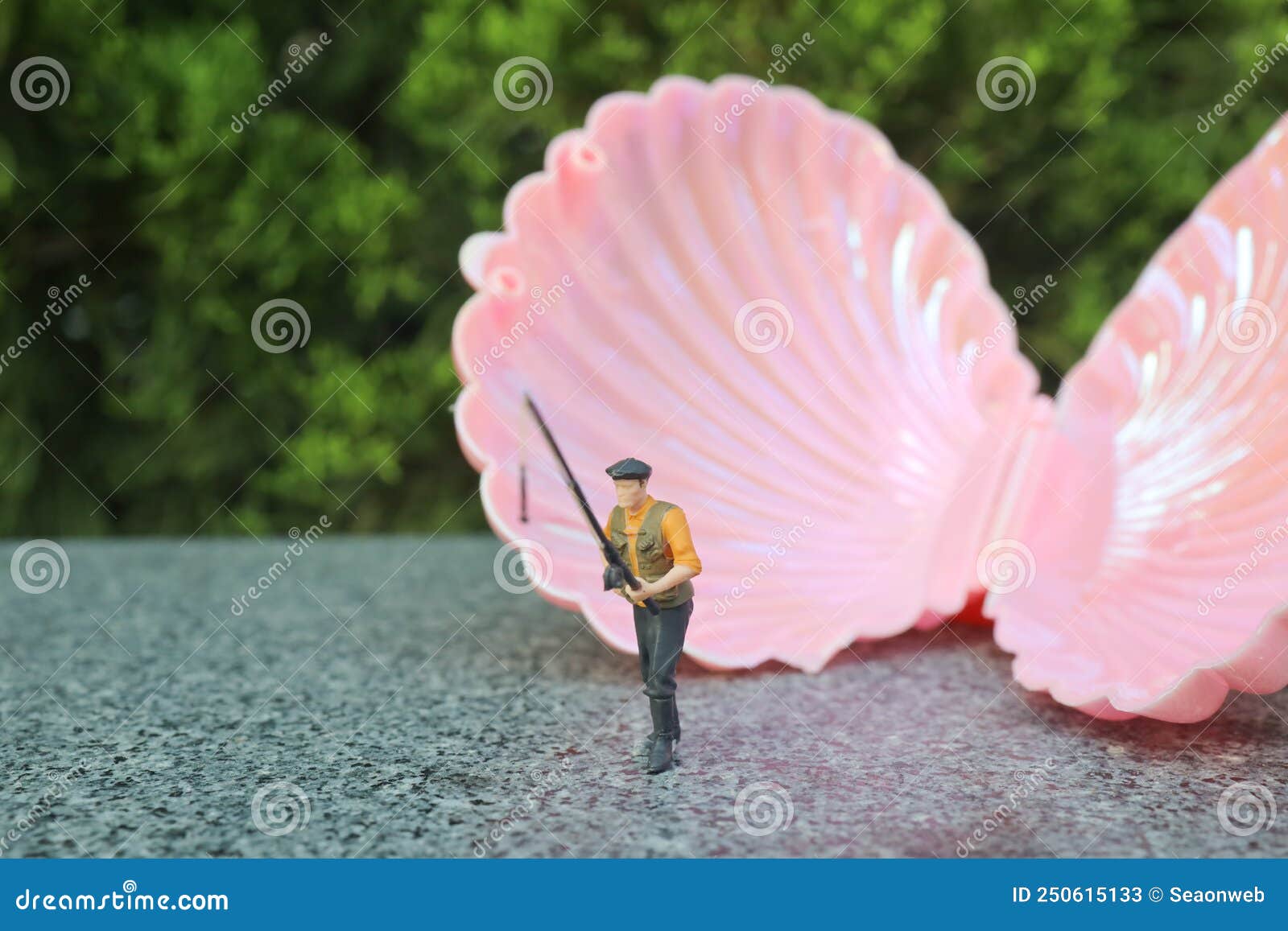 A Fun of Figure Man on the Shell Stock Image - Image of standing ...