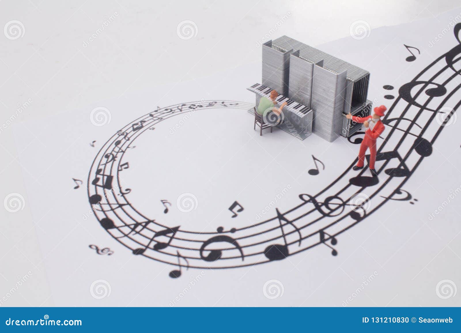 A Fun of Figure Play the Piano Stock Photo - Image of icon, inox: 131210830