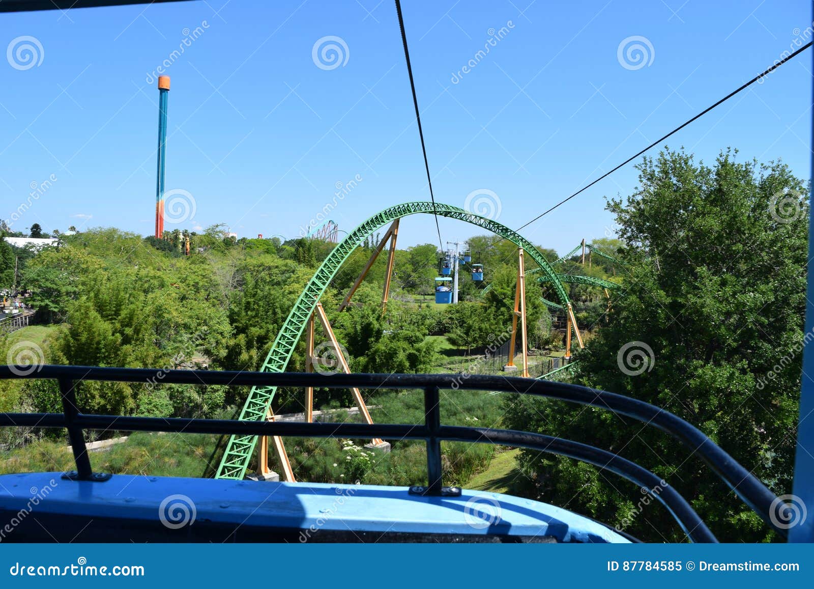 Fun in Theme Park editorial image. Image of america, holiday - 87784585