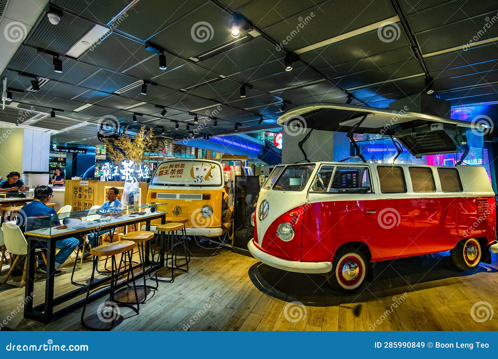 Funan Mall is a Social Retail Space for Discovery, Learning and ...