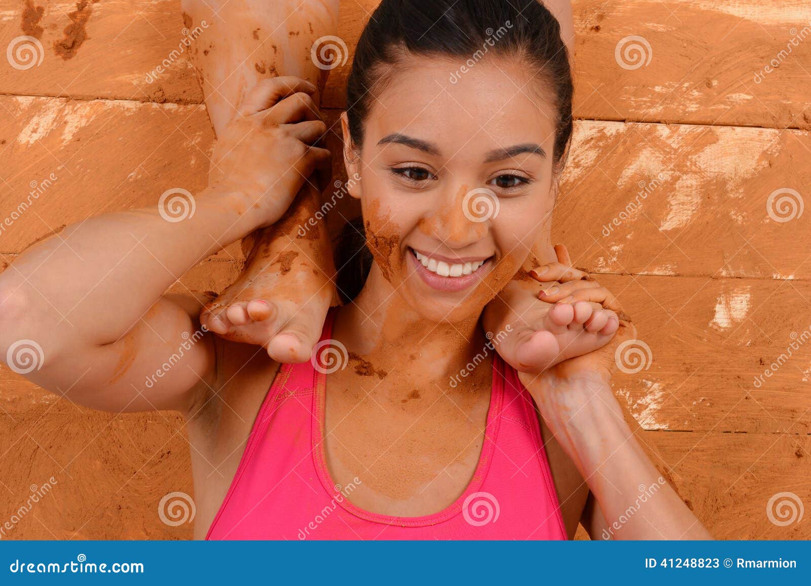 Funcionamiento del fango imagen de archivo. Imagen de feliz - 41248823