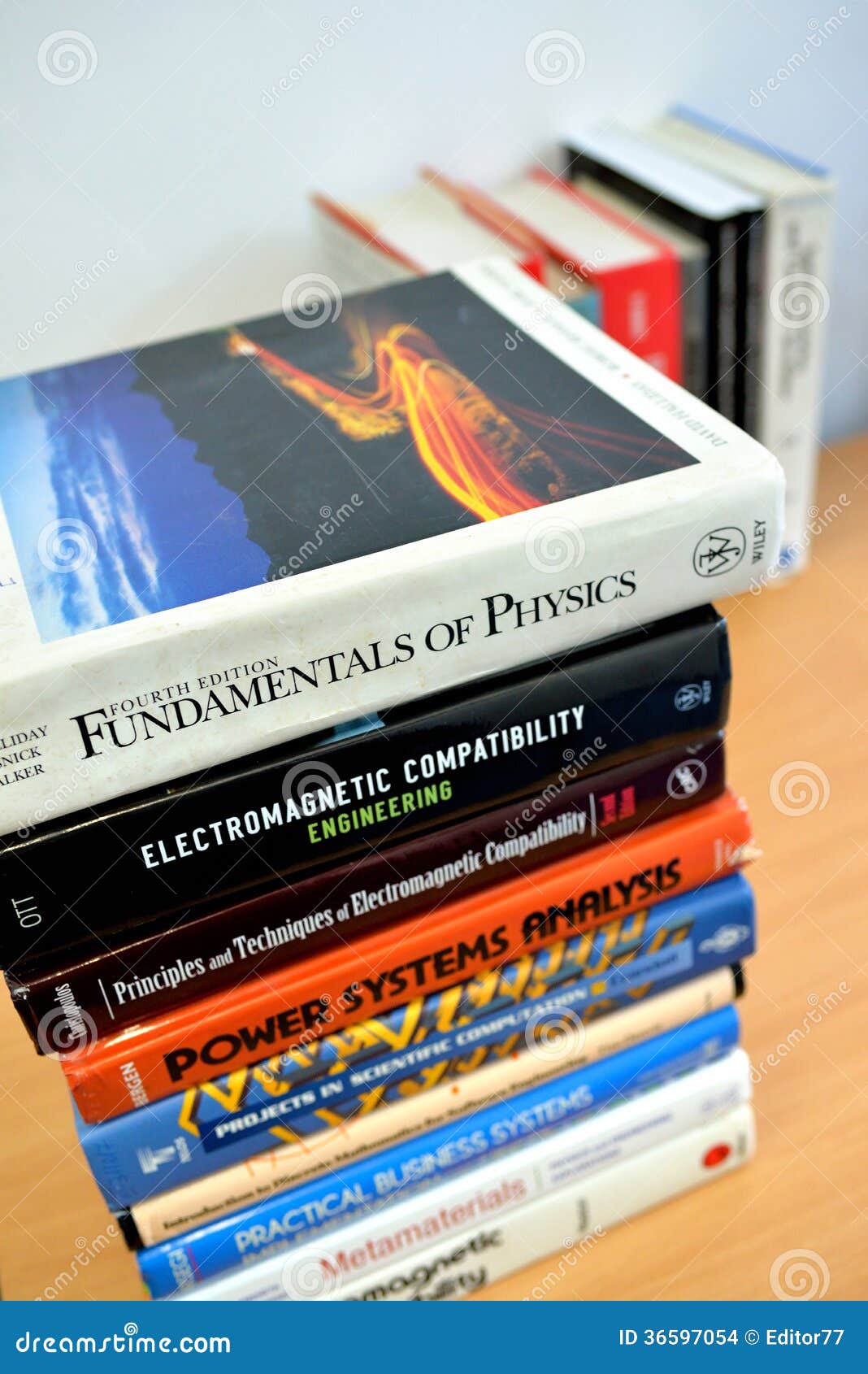 Physics tools editorial stock image. Image of school - 36597054