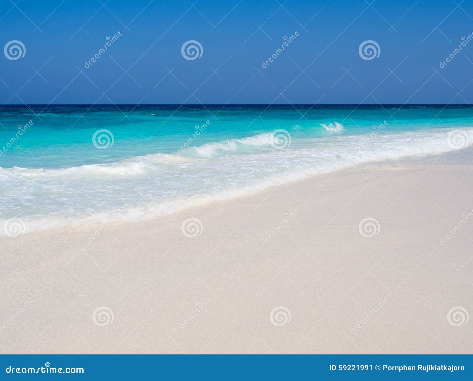Fundo azul do mar imagem de stock. Imagem de ensolarado - 59221991
