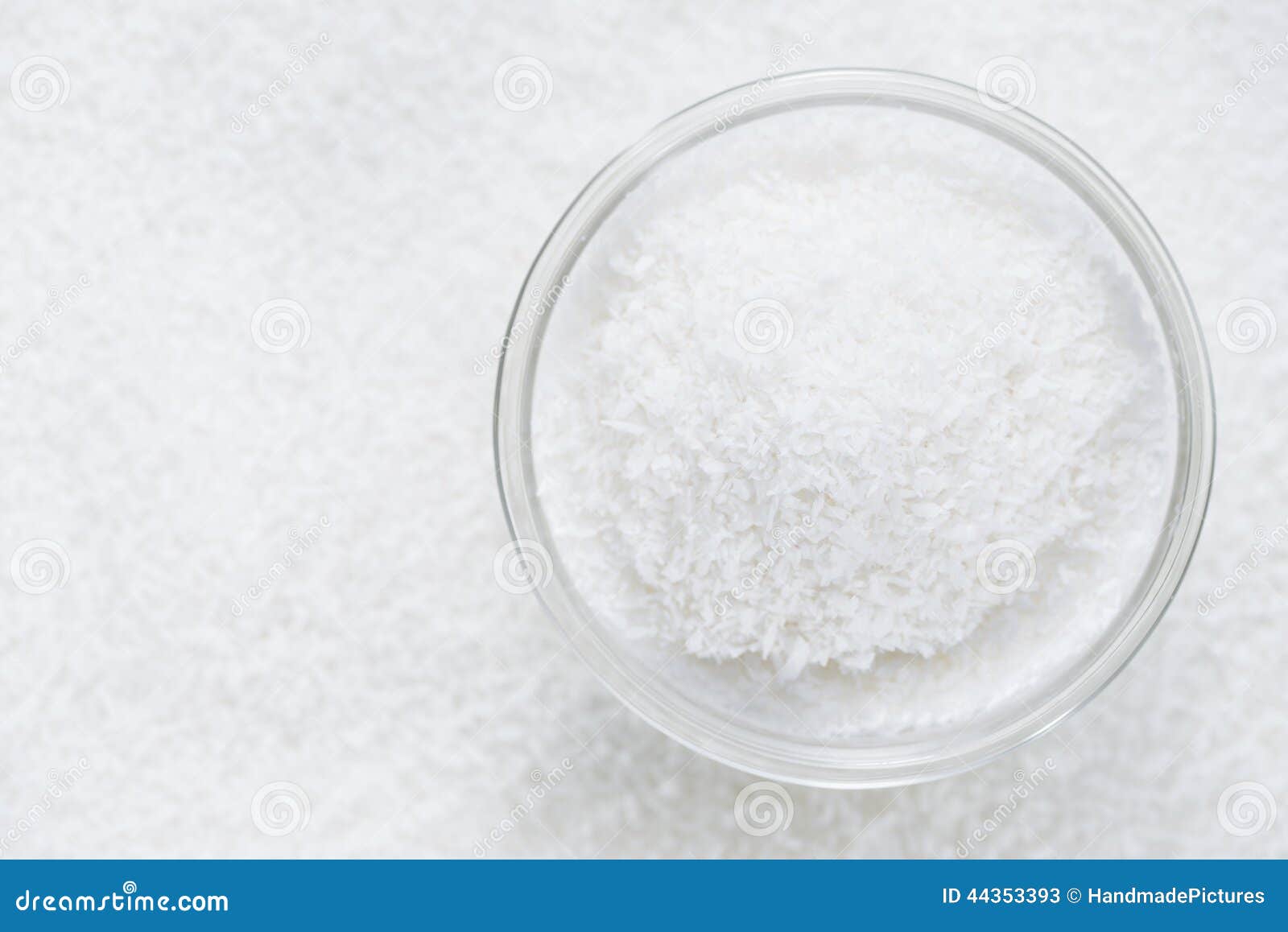 Fundo raspado do coco imagem de stock. Imagem de tropical - 44353393