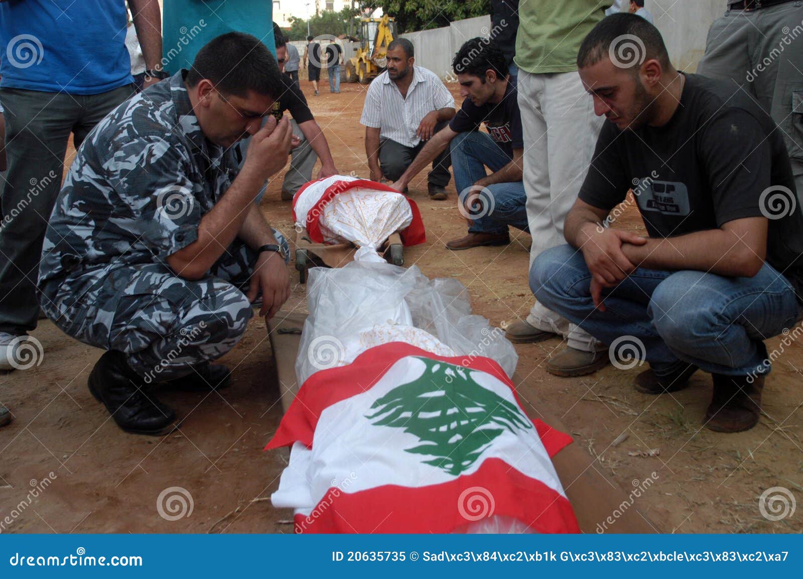 Funeral in Beirut editorial image. Image of bombing, lebanon - 20635735