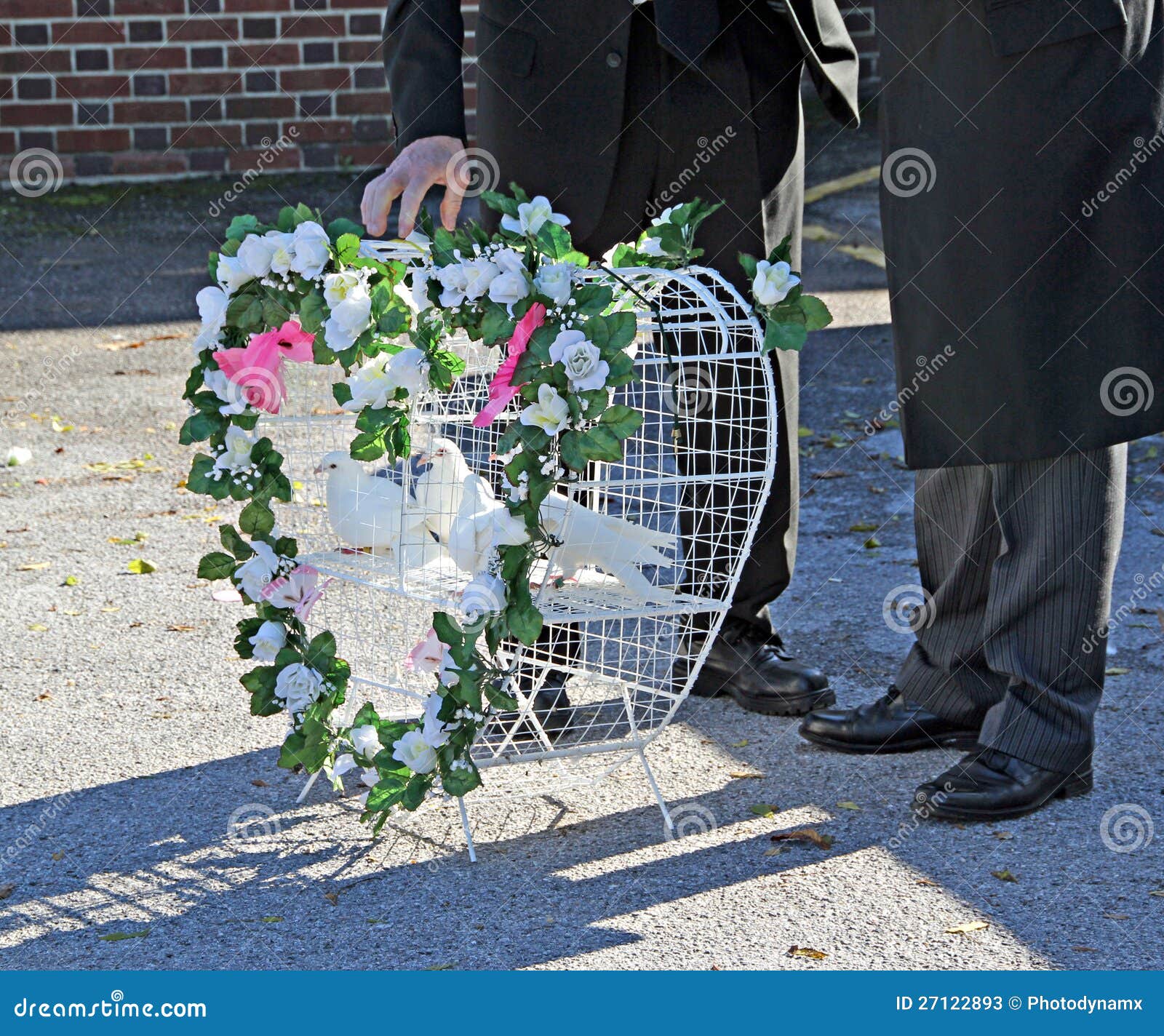Funeral heart doves stock image. Image of bird, floral - 27122893