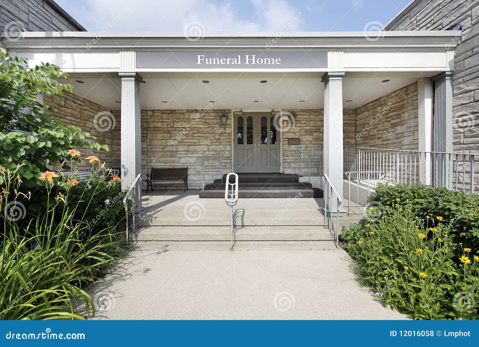 Funeral Home, Death, Memento Mori Latin - Remember That You Must Die ...