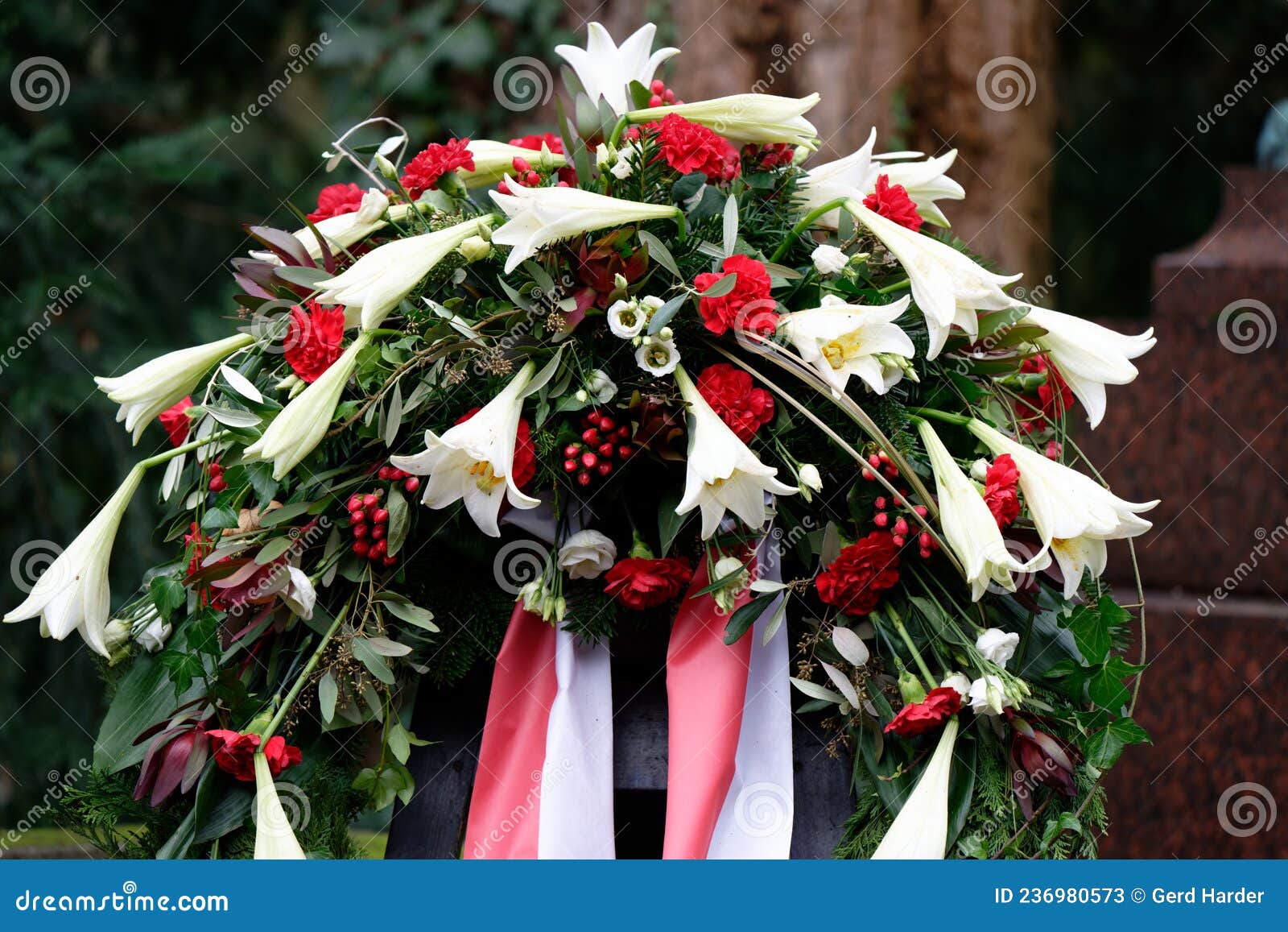 Funeral Wreath with Bow on a Grave Stock Image - Image of event, loss ...
