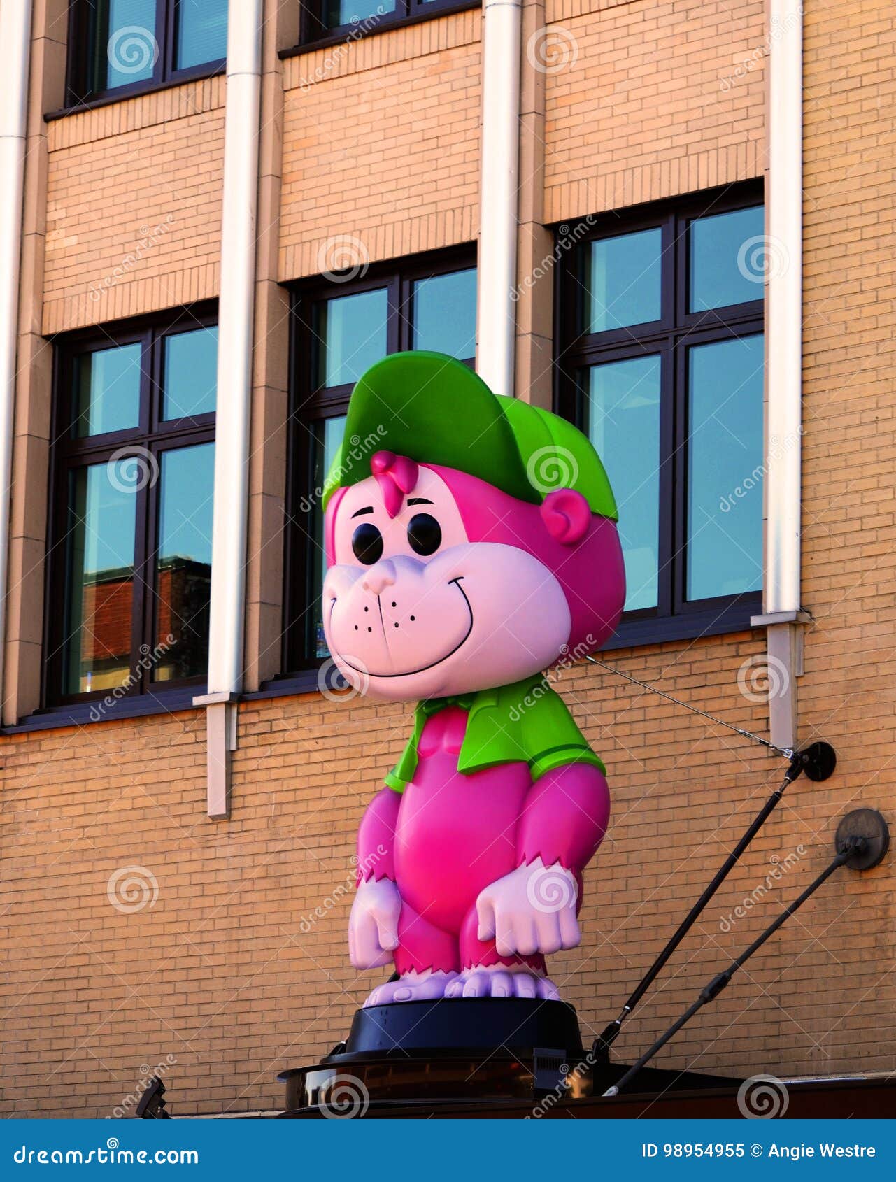 Funko Grape Ape editorial image. Image of everett, play - 98954955