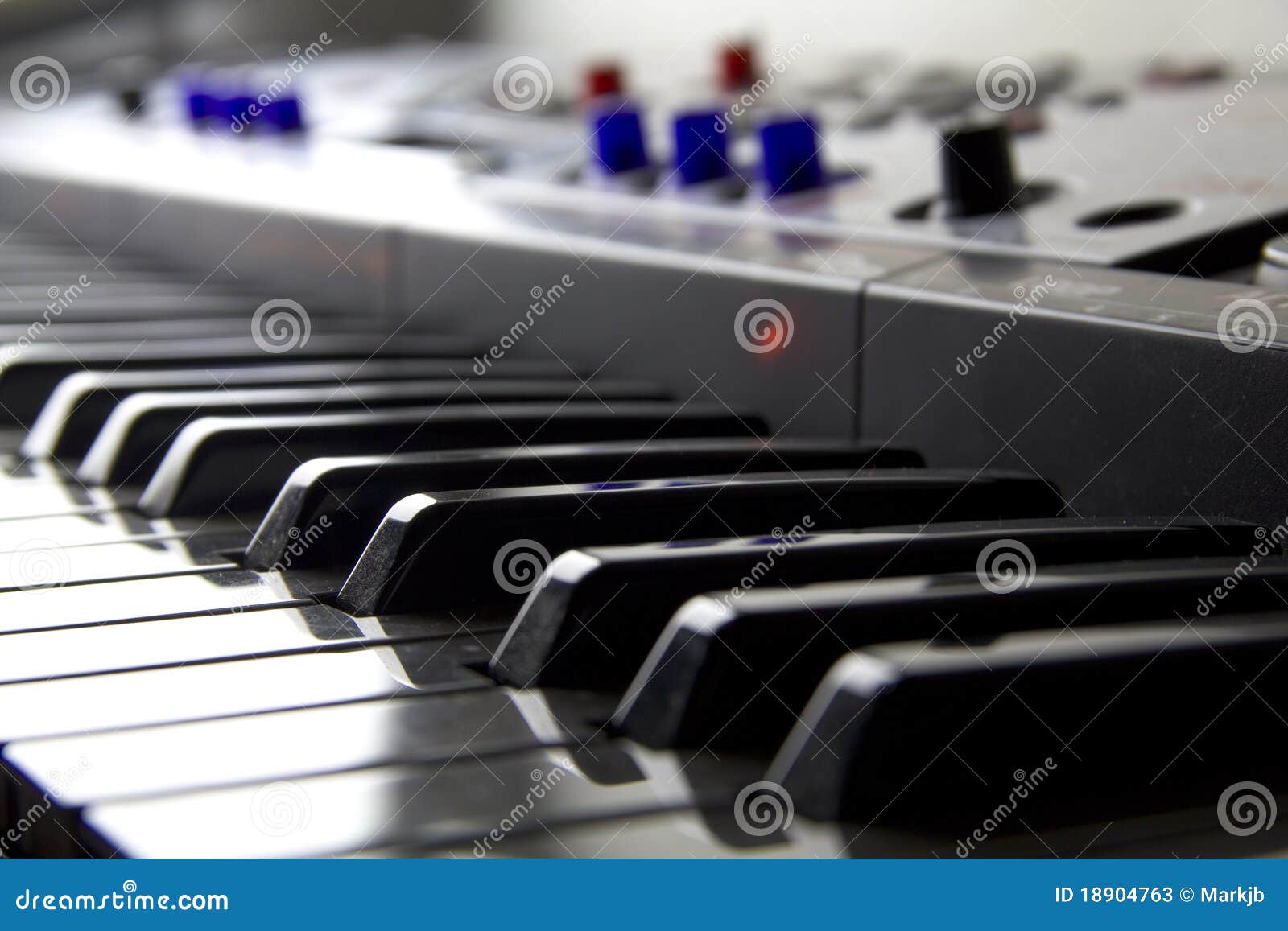 Funky Close Up of DJ S Keyboard Stock Image - Image of knobs, keys ...