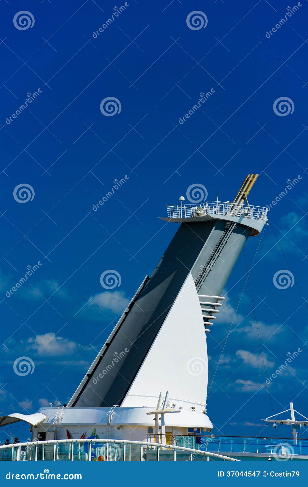 Funnel of cruise ship stock image. Image of marine, ocean - 37044547