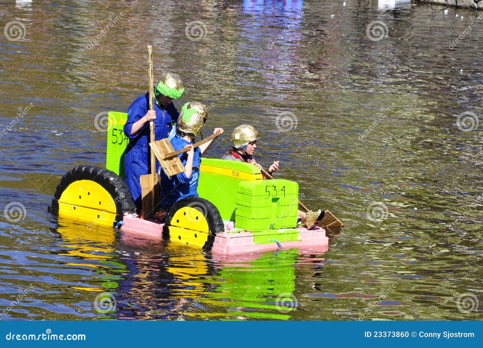 A funny boat race editorial image. Image of action, uppsala - 23373860