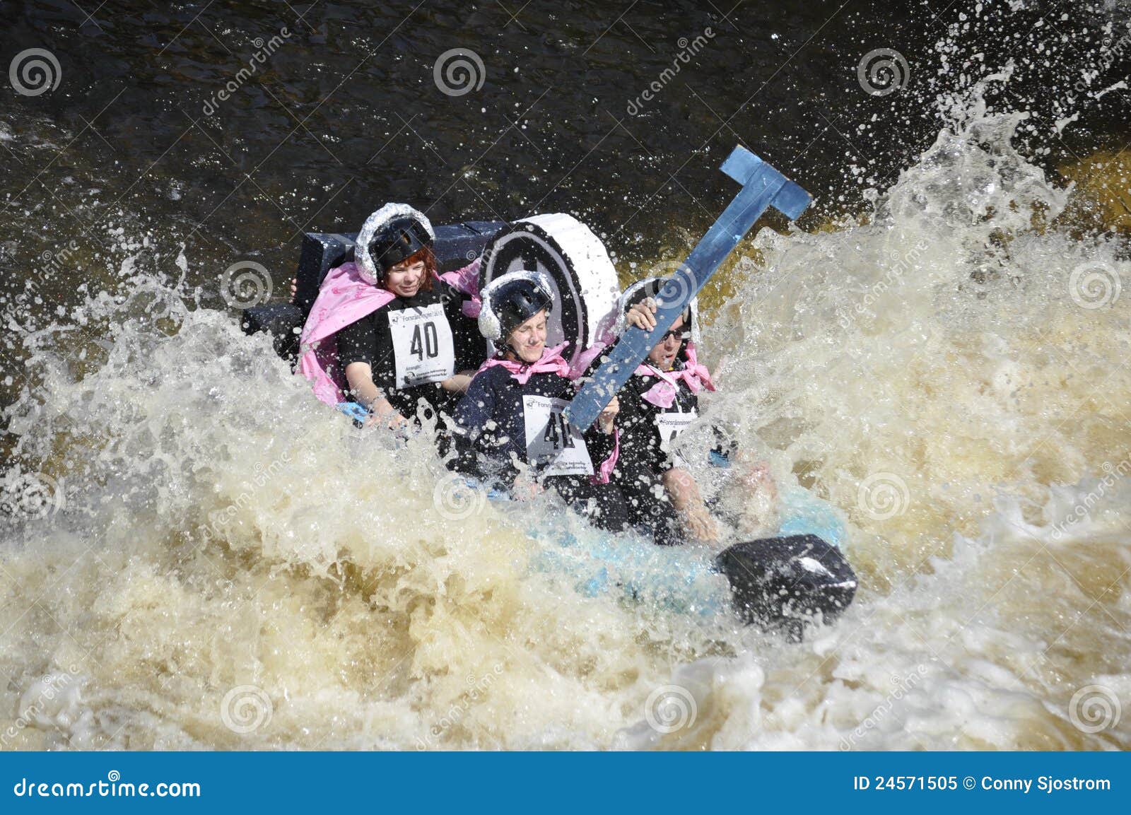 A funny boat race editorial image. Image of celebration - 24571505