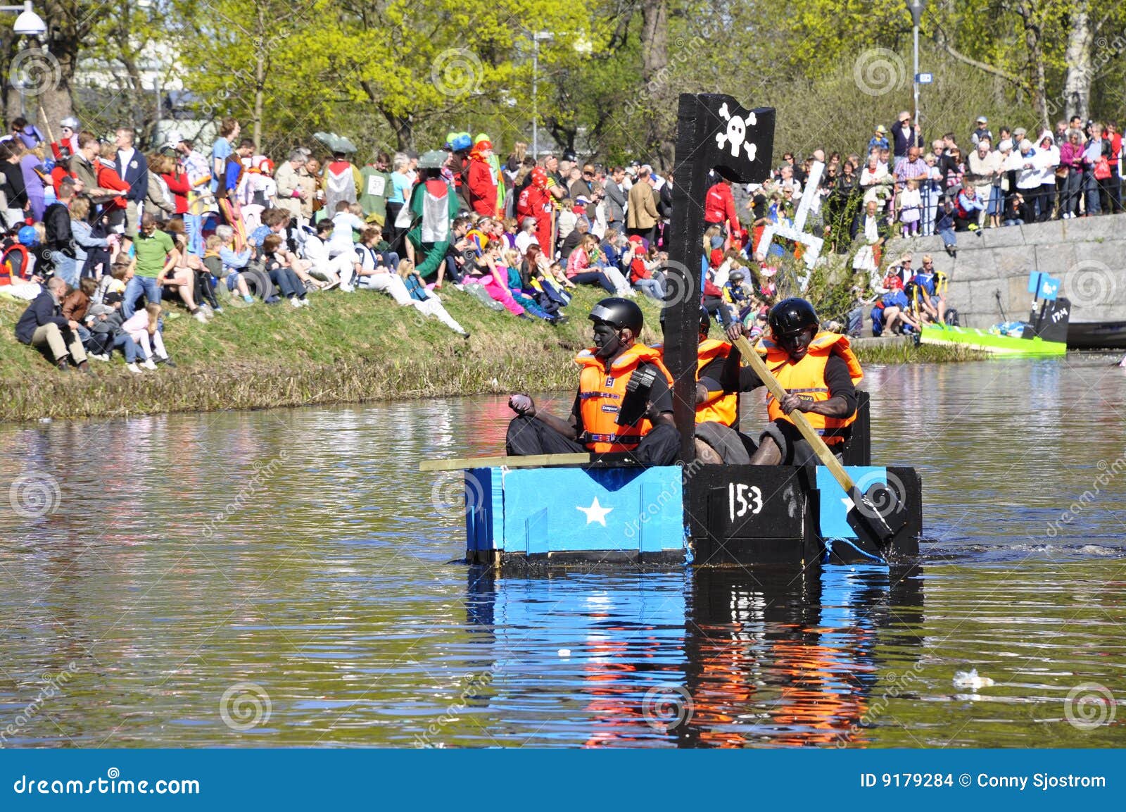 A funny boat race editorial stock image. Image of motion - 9179284