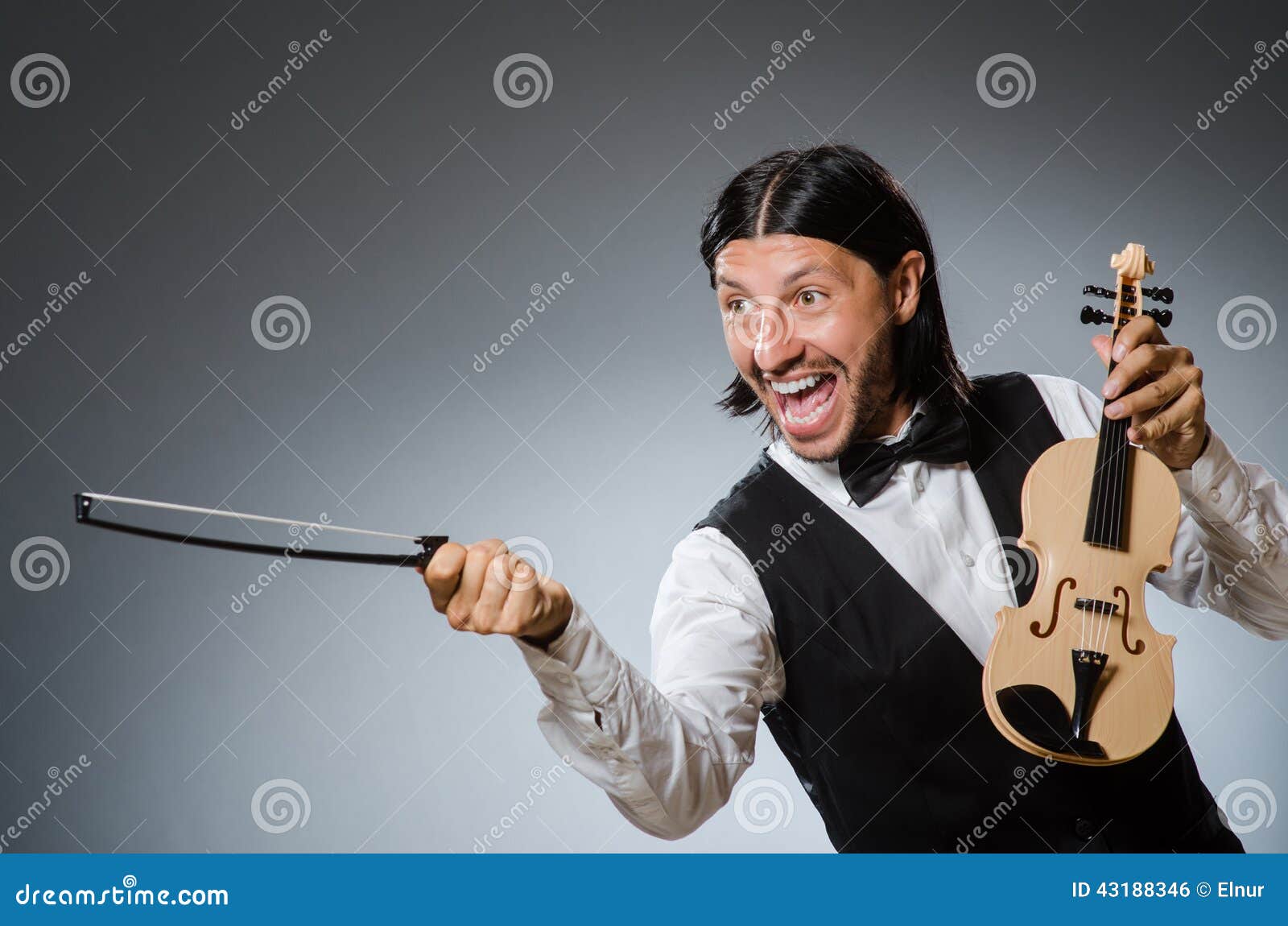 Funny fiddle violin player stock photo. Image of music - 43188346
