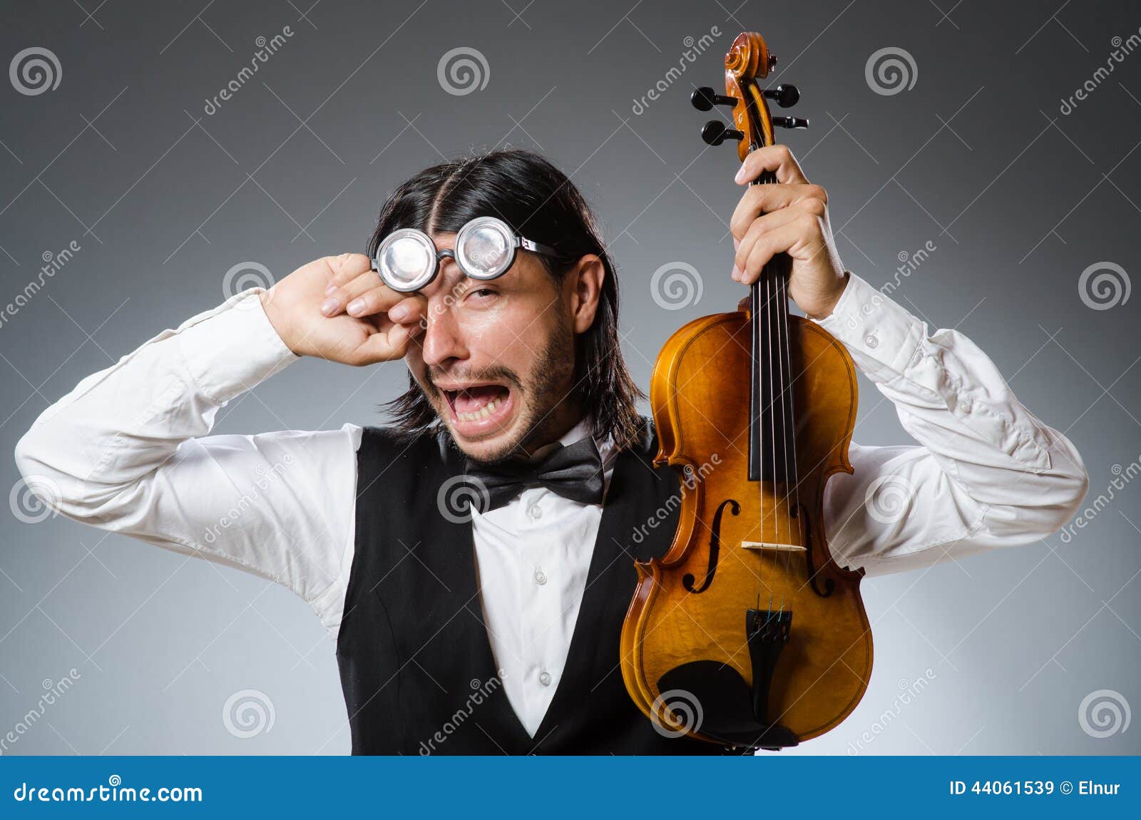 Funny fiddle violin player stock image. Image of humour - 44061539