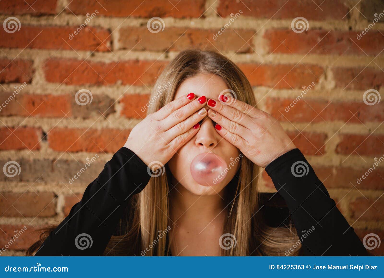 Oil Pomp Stock Photo | CartoonDealer.com #20360016