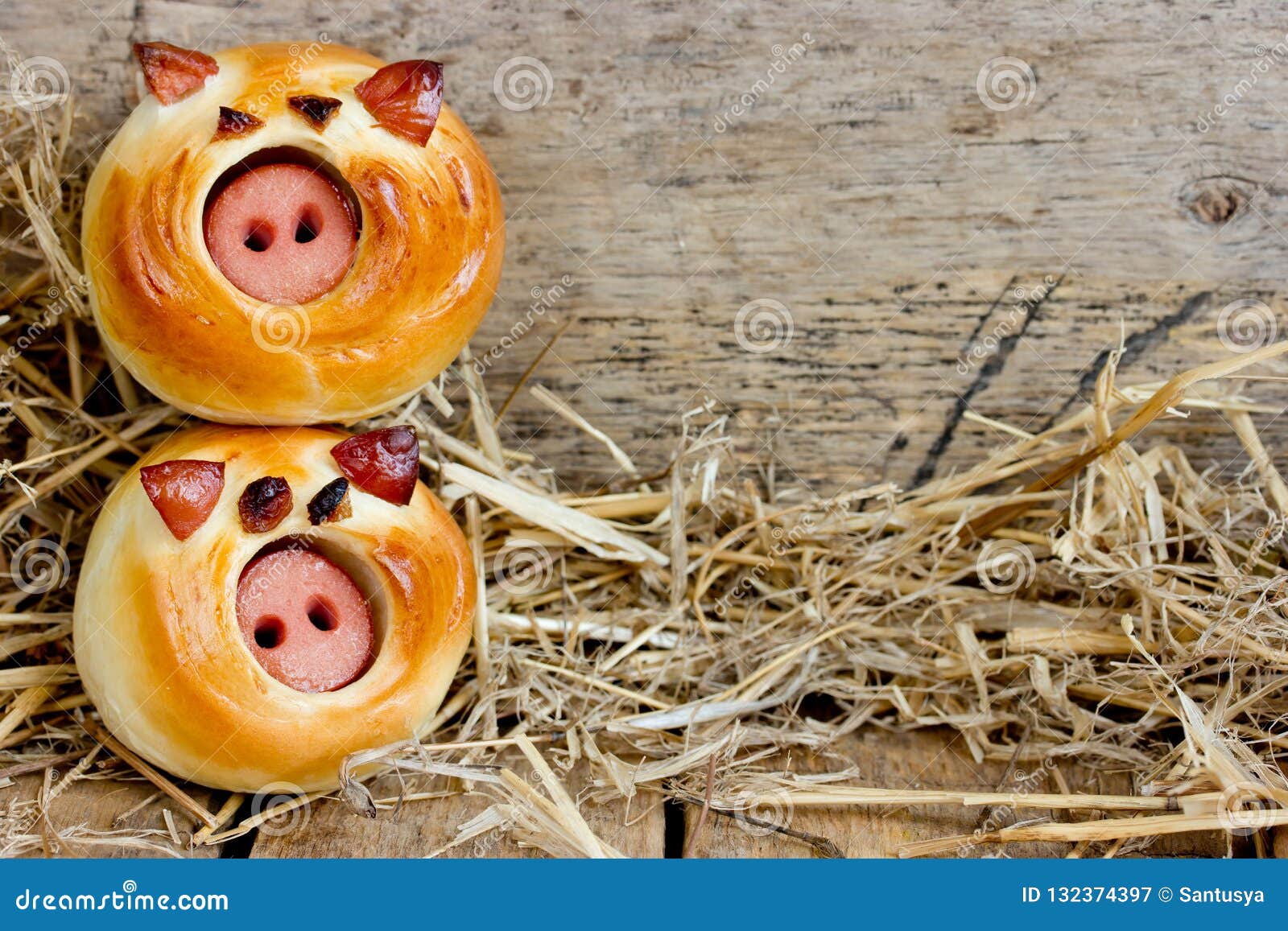 Funny pig buns stock image. Image of food, easter, adorable - 132374397