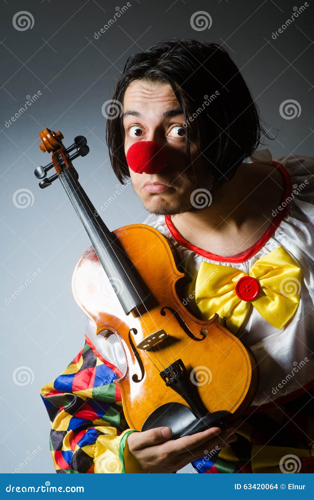 The Funny Violin Clown Player in Musical Concept Stock Photo - Image of ...