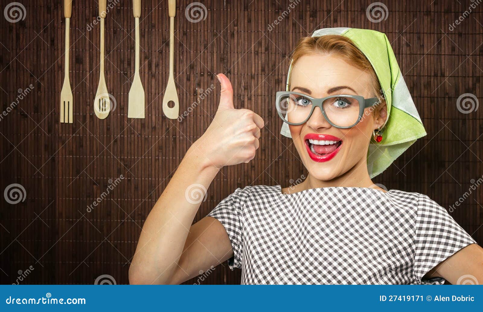 Woman Cook Hold Bowls. Calculate Amount Calorie You Consuming ... Woman Cook Hold Bowls. Calculate Amount Calorie You Consuming ...